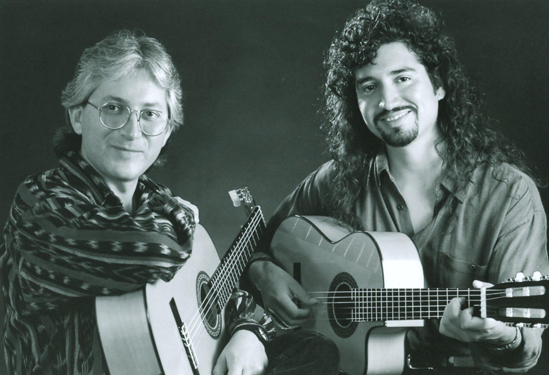 Lara & Reyes | Artist | LatinGRAMMY.com